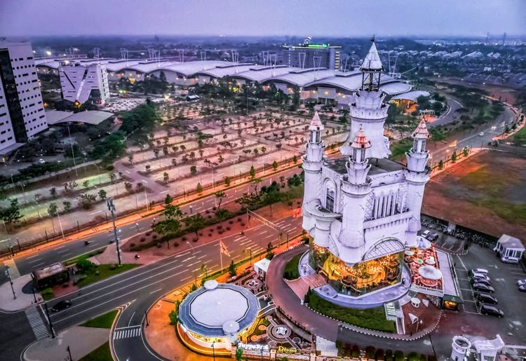 Kota Tangerang Selatan: Bintaro, BSD City & Alam Sutera